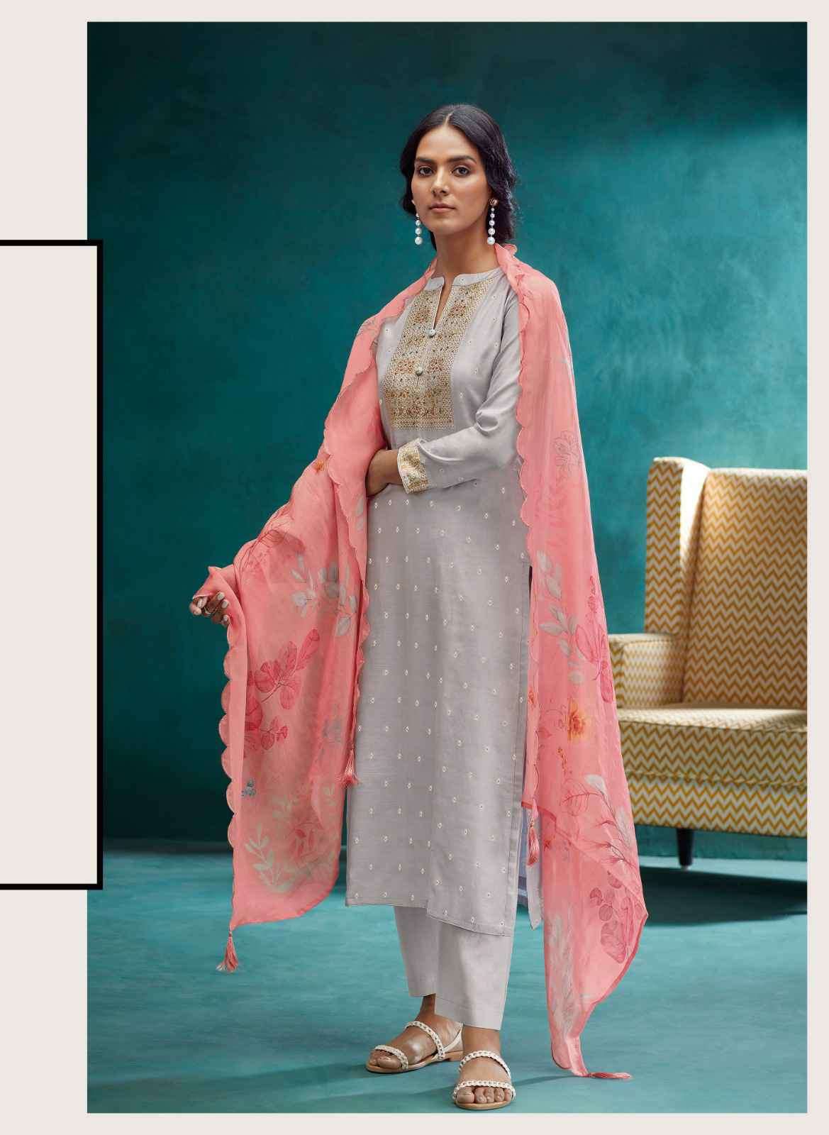 Reyna Melissa Traditional Designs Partywear Ladies Suit Catalog Exporter