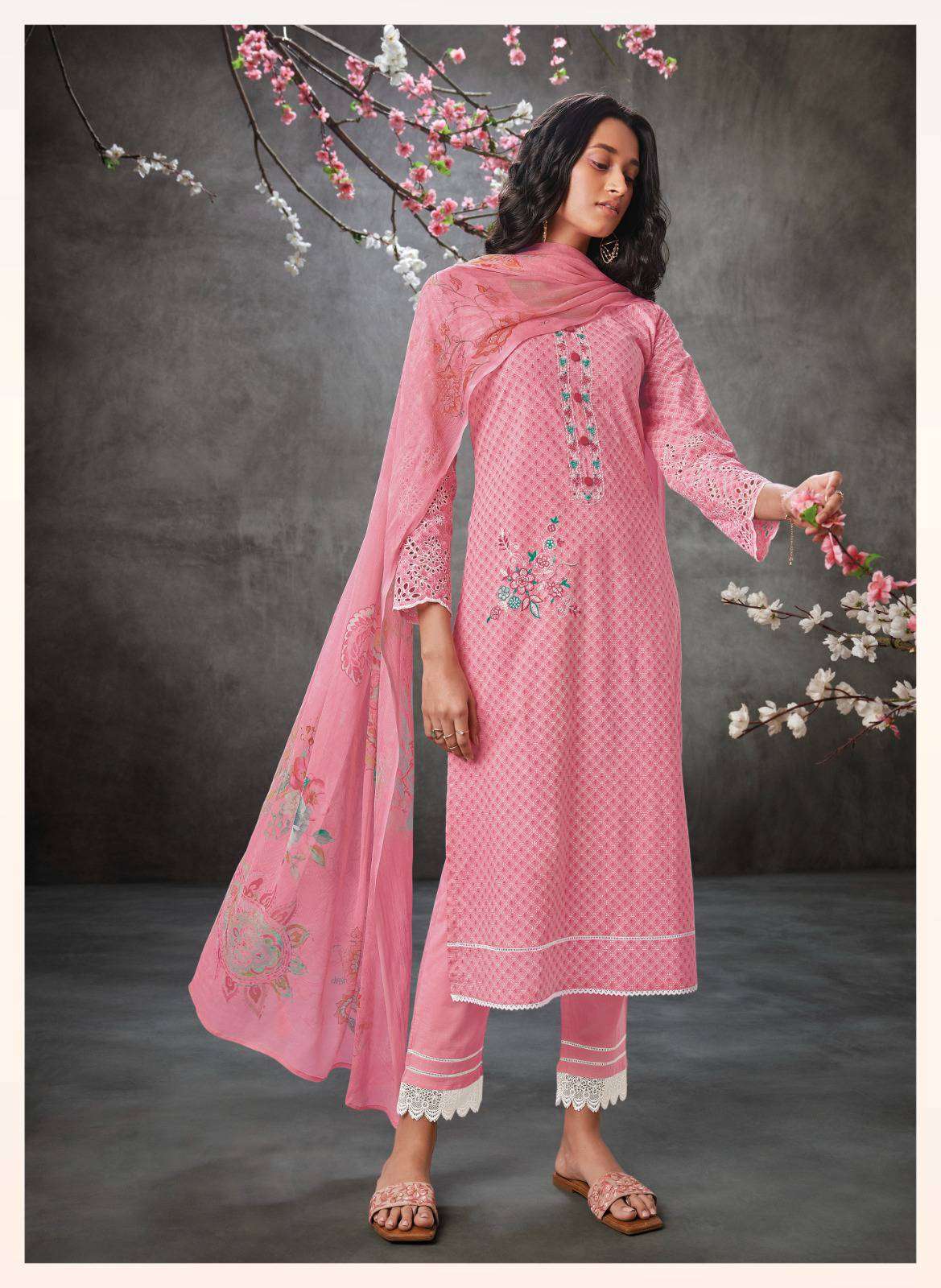 Reyna Endlees Summer 23 Fancy Designs Pure Cotton Traditional Dress ...